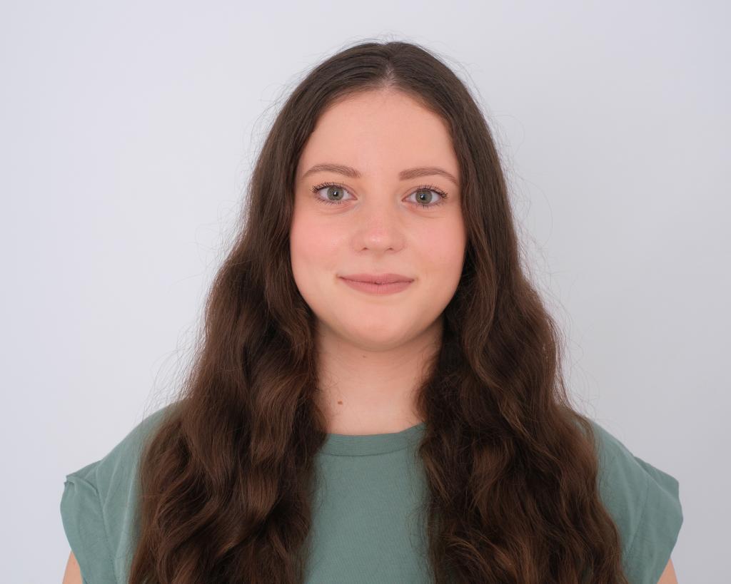 Ana Maria Raluca CHELEȘU – Teatrul Jean Bart Tulcea